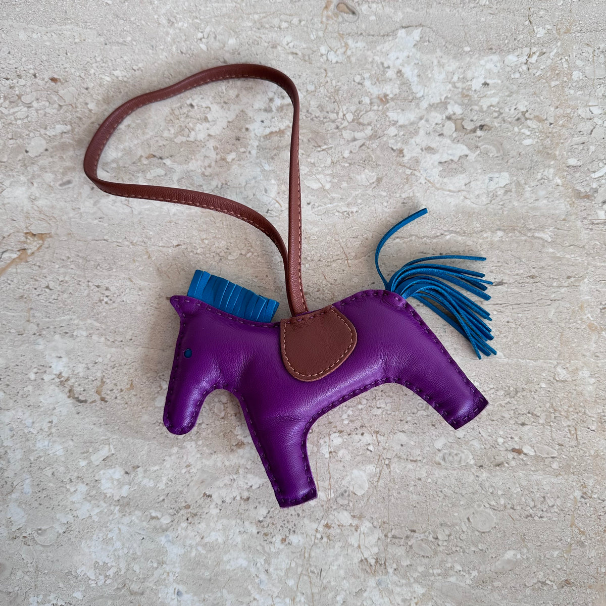 Pre-Owned HERMES Milo Rodeo Charm MM Anemone – Valamode